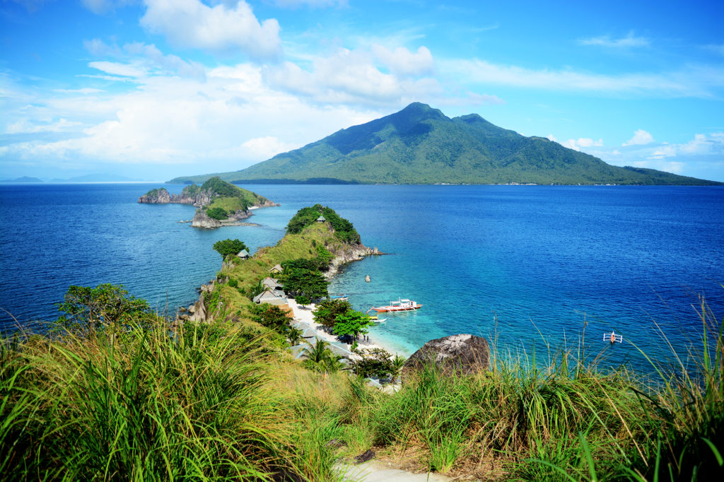 SAMBAWAN ISLAND: Budget Travel Guide + Itinerary (2023)
