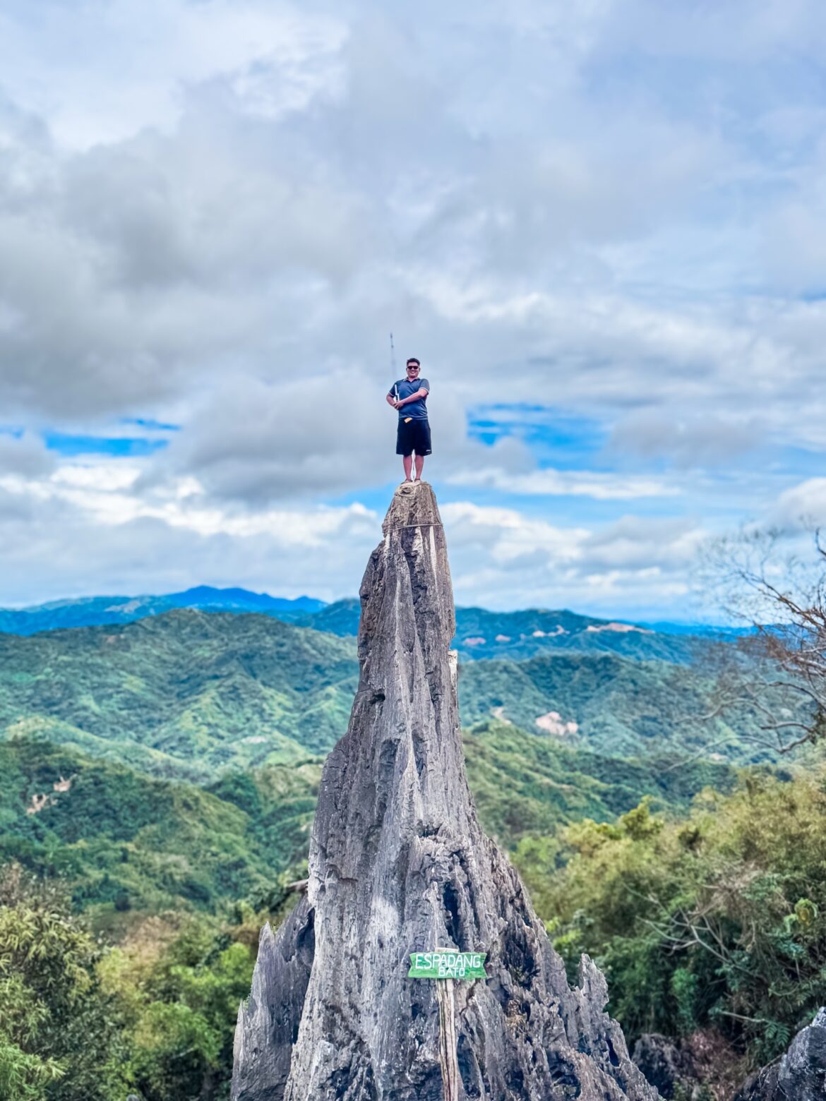 ESPADANG BATO: Day Hike Guide, Budget & Useful Info - World Travelers